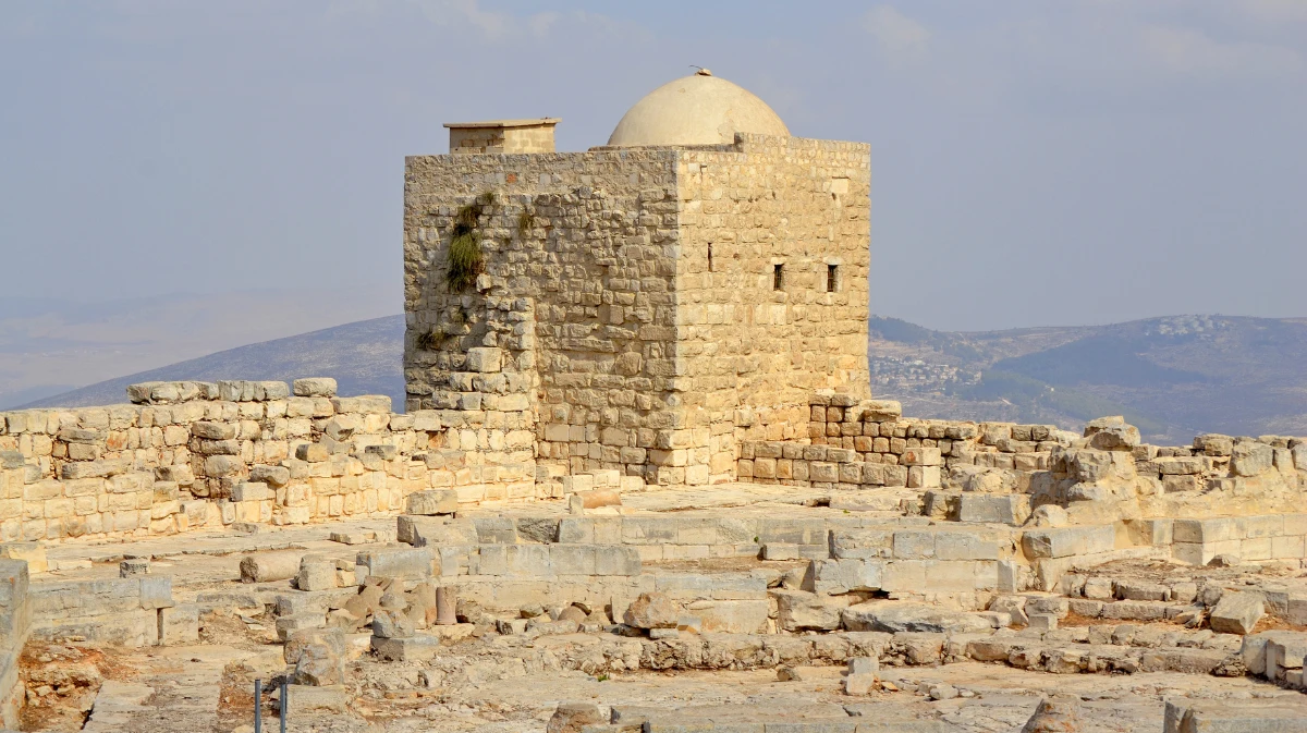 A História de Samaria na Bíblia - Deus Entre Páginas